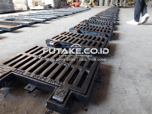 Gutter Grill Besi Cor Saluran Air Mutu Terbaik